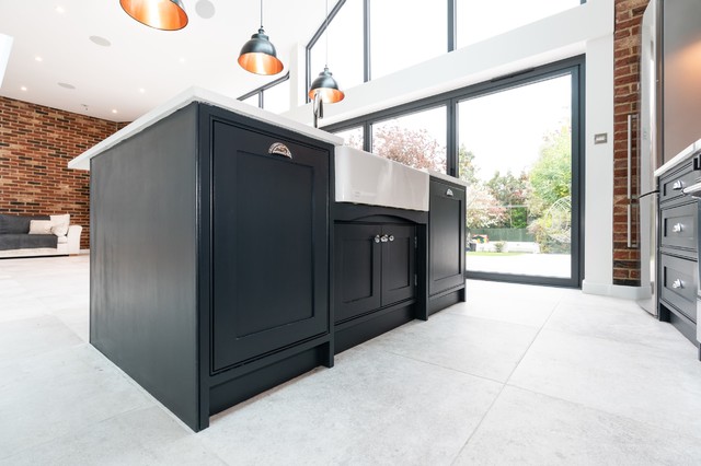 Industrial Style Shaker Kitchen - Woodford Green - Traditional ... Industrial Style Shaker Kitchen - Woodford Green - Traditional ...