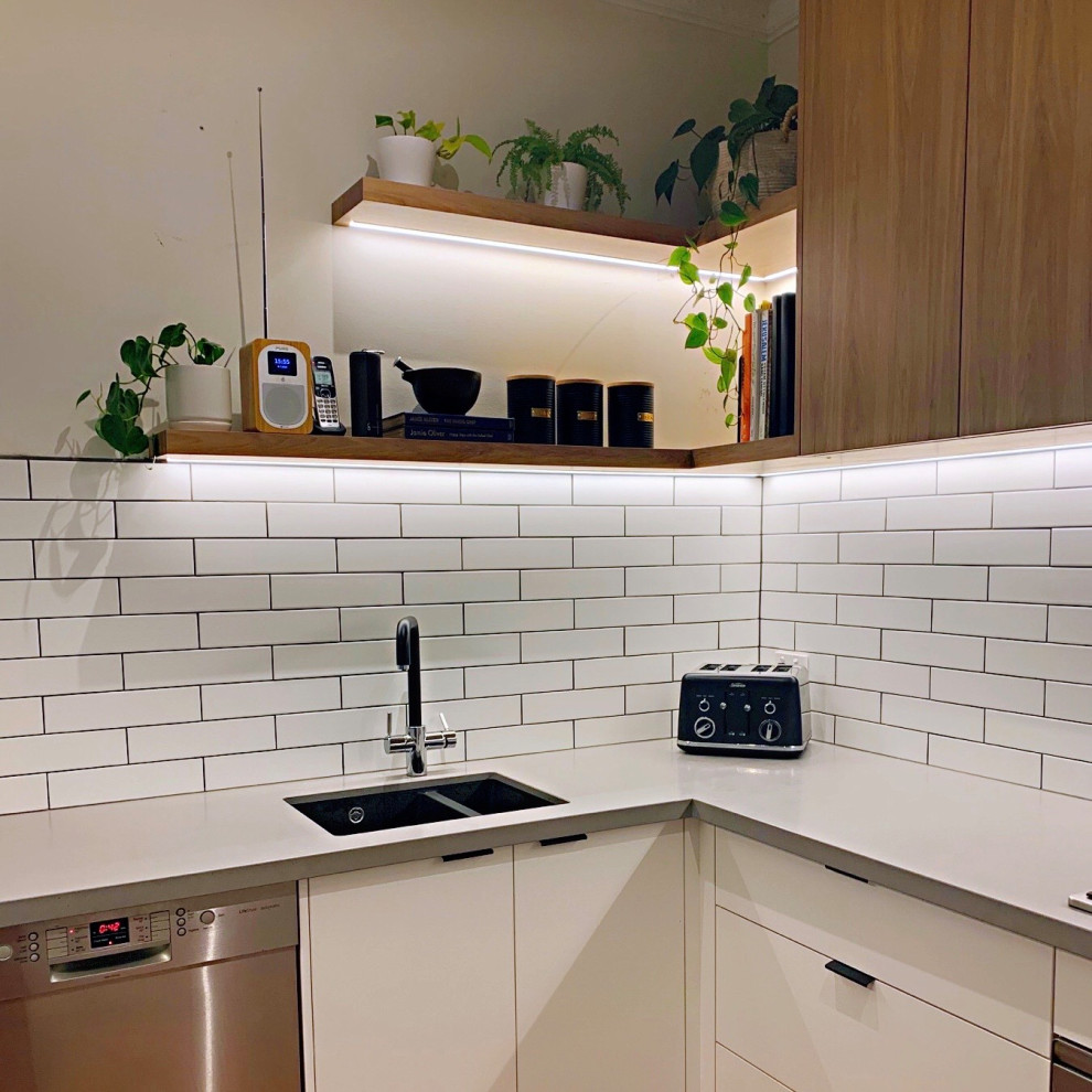 Inner City Style Kitchen - Modern - Kitchen - Melbourne - by Complete ...