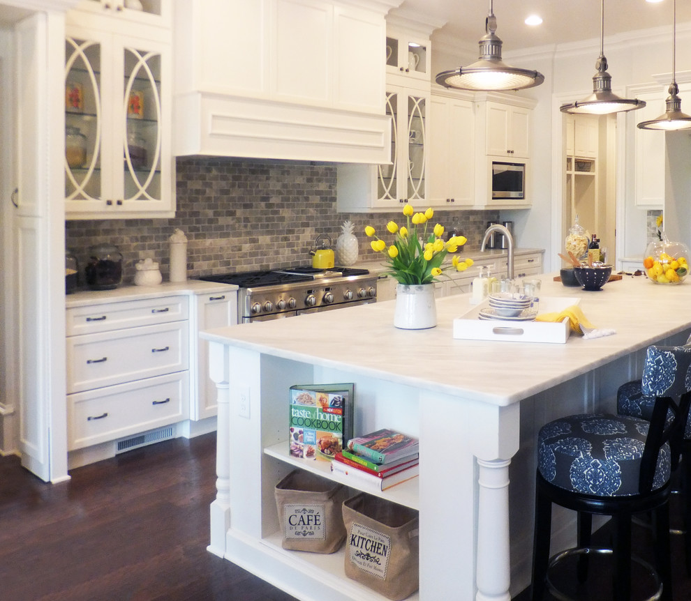 Interesting Interior Design Features of Model Homes - Kitchen - Tampa ...