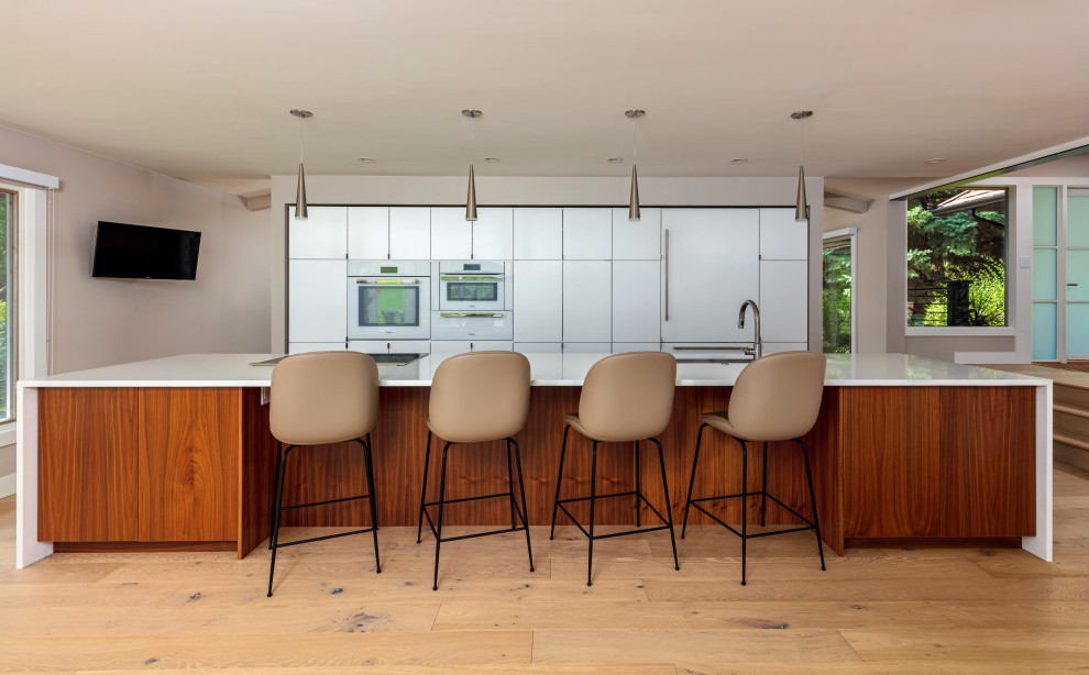 Interlocken - Contemporary - Kitchen - Denver - by Elemental Homes | Houzz