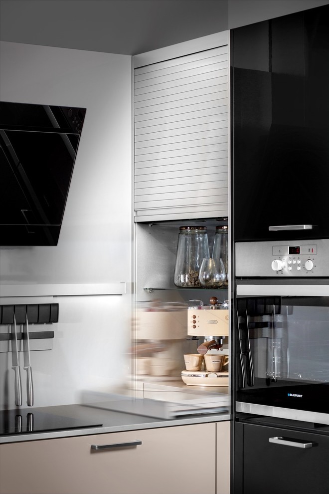 Internal options - Kitchen - Calgary - by Hacker Kitchens Calgary | Houzz