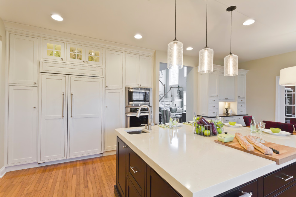 Intimate White Family Kitchen - Traditional - Kitchen - Toronto - by ...