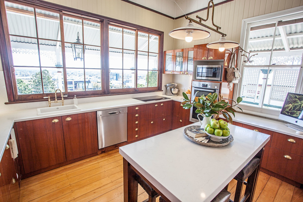 Ipswich - Traditional - Kitchen - Brisbane - by Jason McNamara ...
