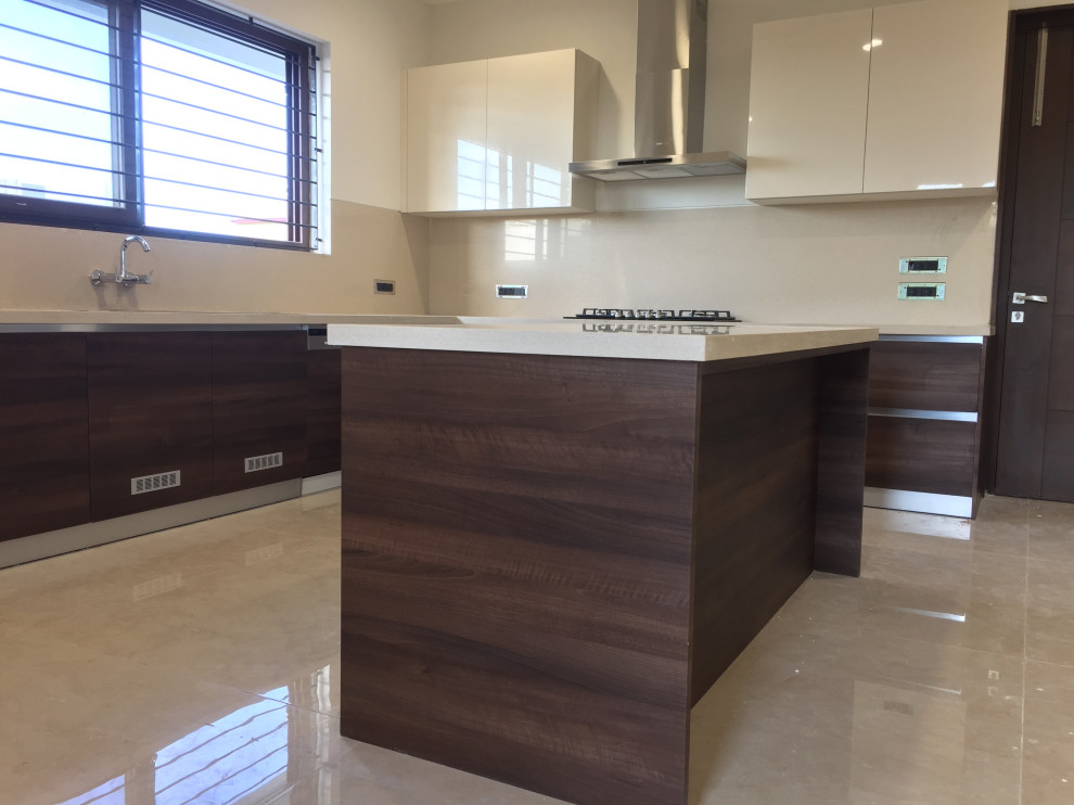 Island breakfast counter - Kitchen design - Modern - Kitchen - Chennai ...