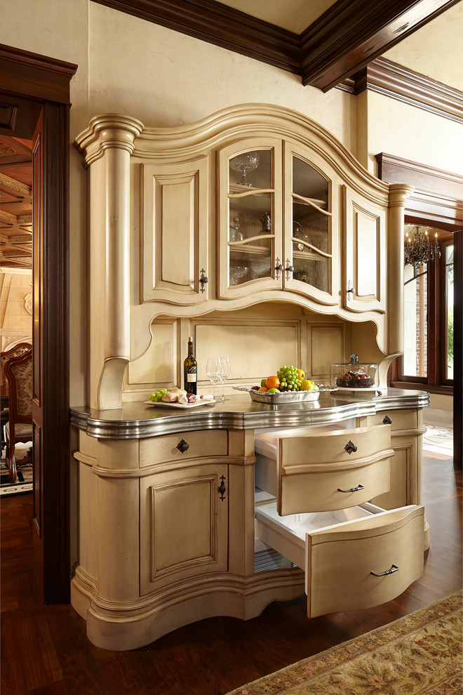 Isles Manor - Traditional - Kitchen - Minneapolis - by Peter Eskuche ...