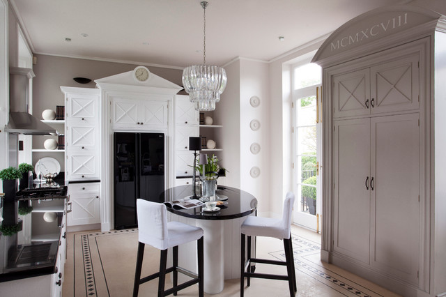 Italian Inspired Mansion - Traditional - Kitchen - London - by Des ...