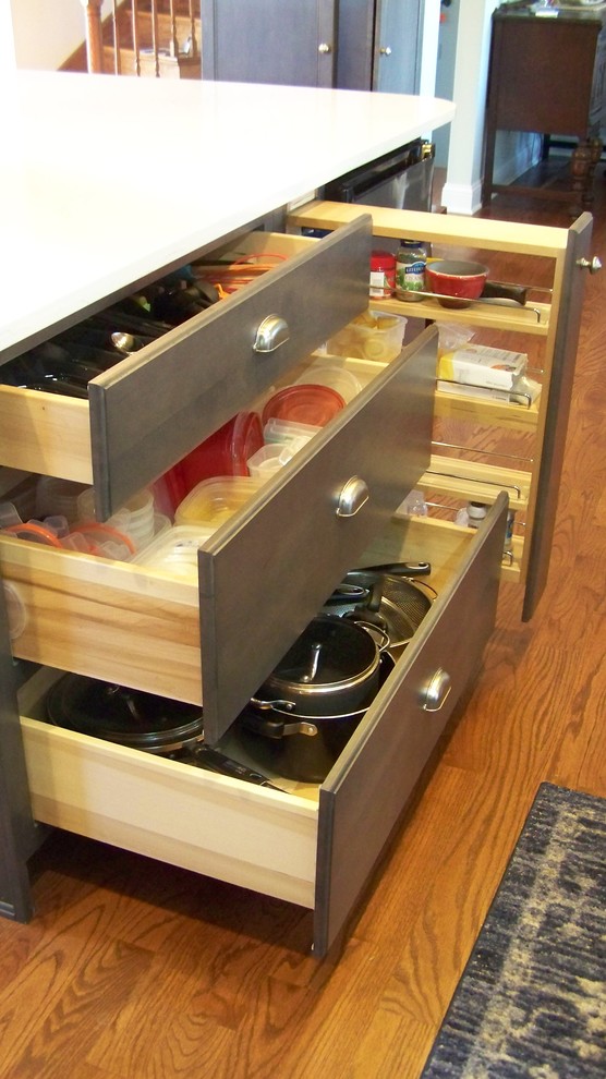 Jabl - Traditional - Kitchen - Chicago - by JandB Kitchen Designs | Houzz