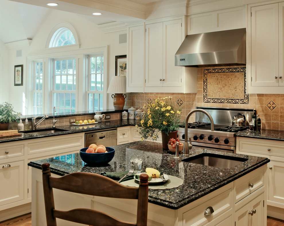 James Crisp - Traditional - Kitchen - New York - by Crisp Architects ...