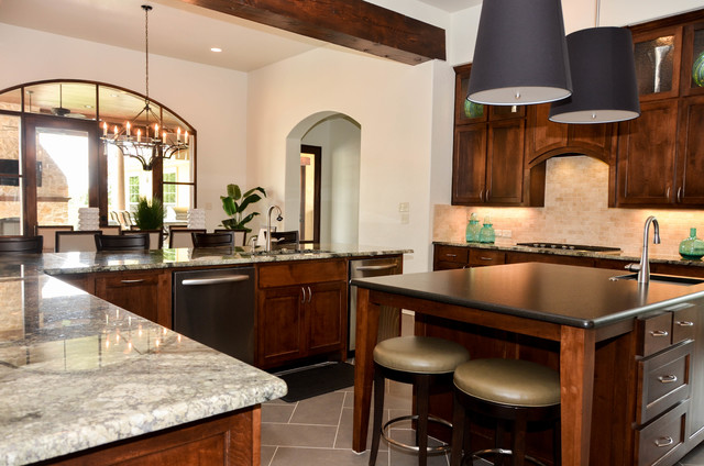James' Modern Hacienda - Mediterranean - Kitchen - Dallas - by Kevin ...