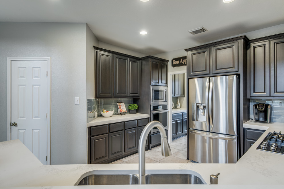 Jason Kitchen - Traditional - Kitchen - Austin - by KM Builders | Houzz