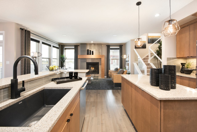 Jayman MasterBUILT Homes - Contemporain - Cuisine - Edmonton - par World Stone Inc. | Houzz