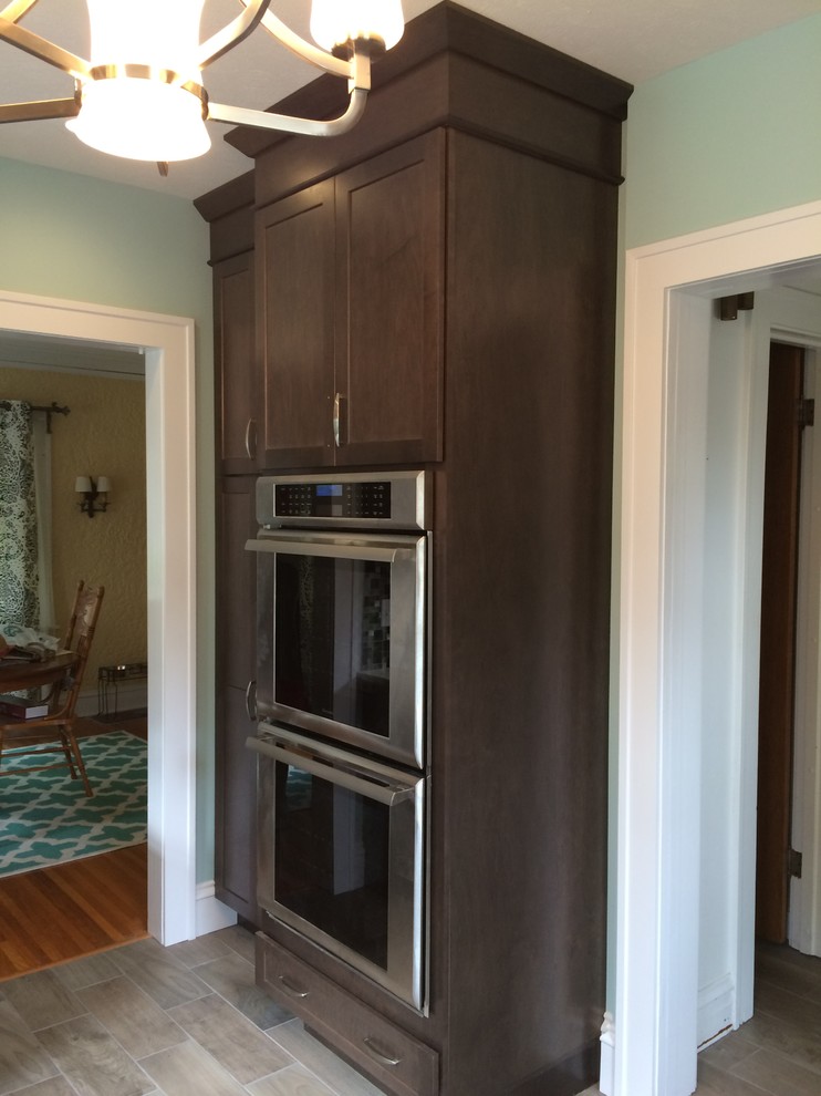 Jaynie Herger Projects - Traditional - Kitchen - Chicago - by KBL ...