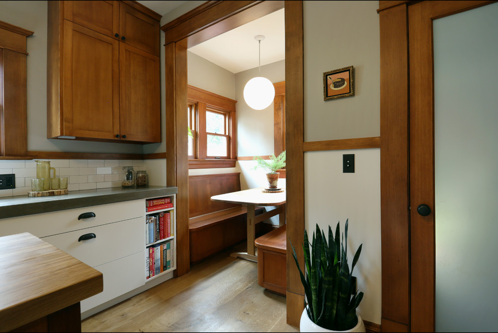 Jean & Thom's Warm Mississippi Kitchen - Traditional - Kitchen ...