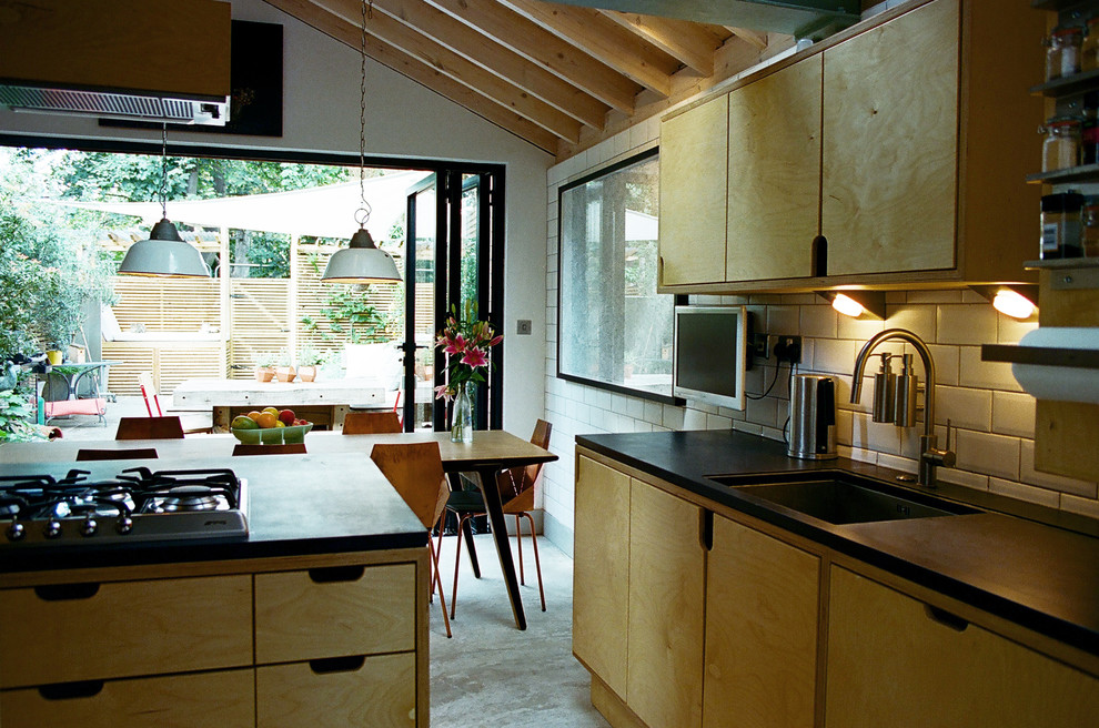 Jemima's House - Contemporary - Kitchen - London - by Tom Kaneko | Houzz