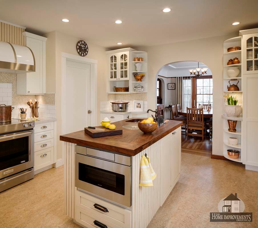 Jilly's Kitchen - Country - Kitchen - Sacramento - by The Home ...