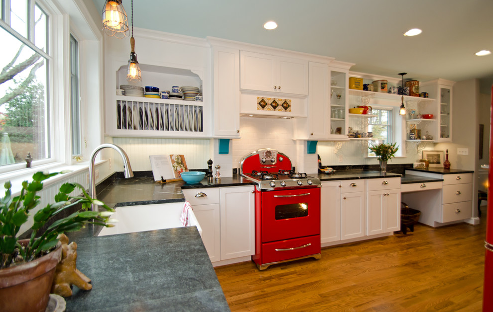 Judith's Retro Kitchen Addition - Eklektisch - Küche - Washington, D.C ...
