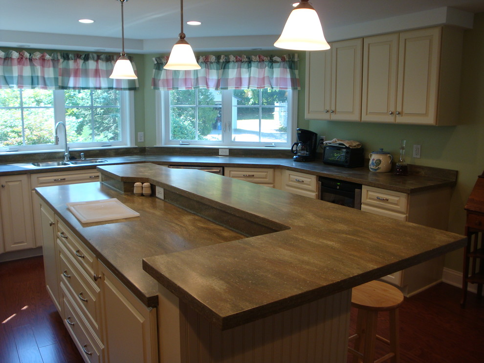 Karen's Kitchens - Rustic - Kitchen - Portland Maine - by Hancock ...