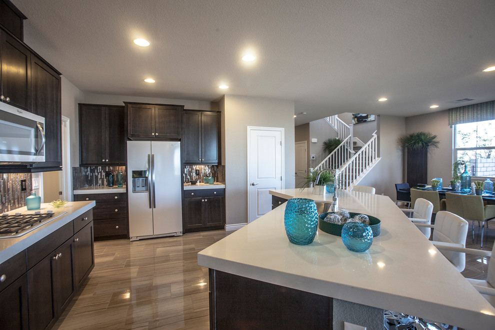 KB - Tevare 2568 - エクレクティック - キッチン - ラスベガス - Design Source Interiors ...