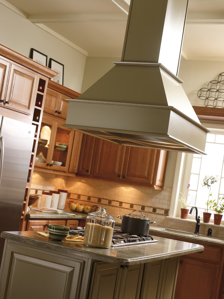 Kemper Kitchens - Traditional - Kitchen - Boston - by Capitol District ...