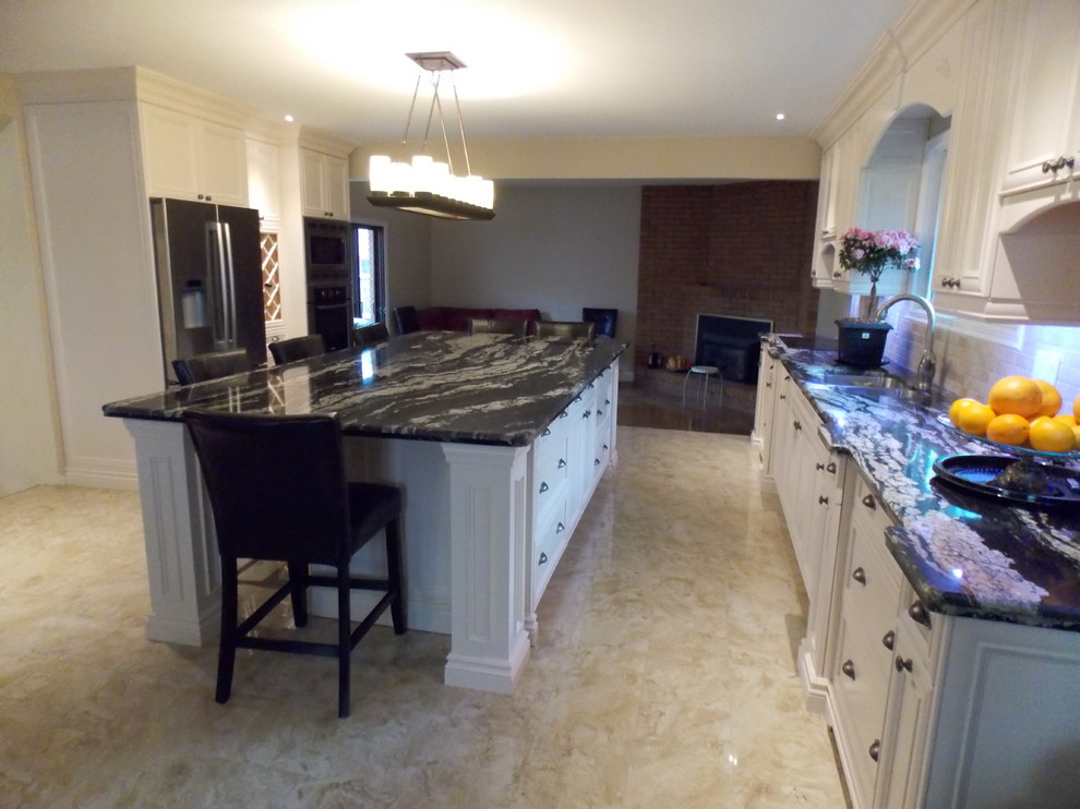 Ken and Geta - Traditional - Kitchen - Toronto - by Transilvania ...