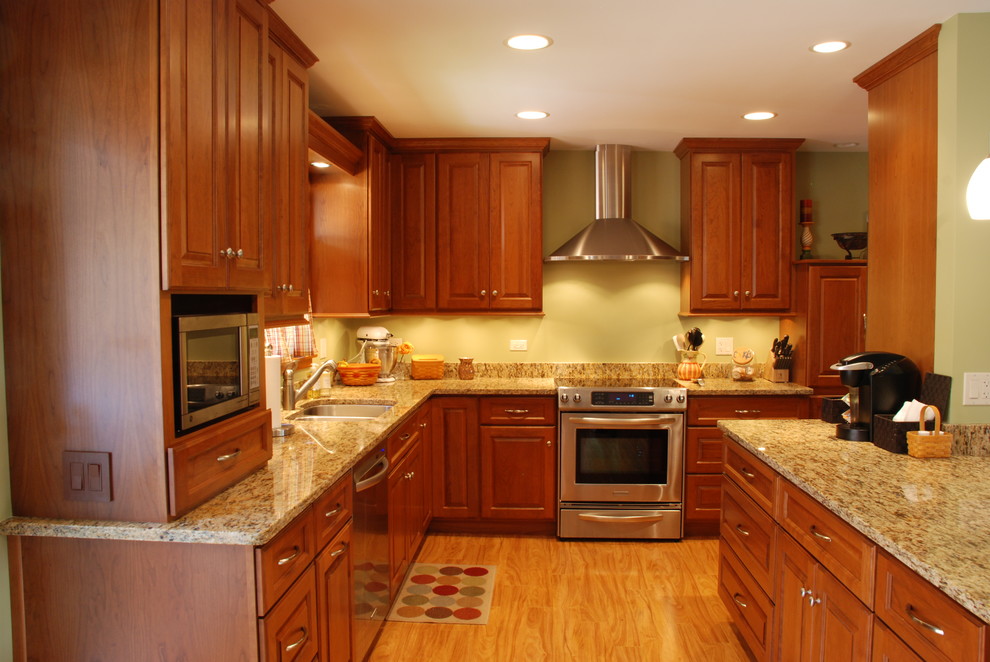 Kennicott in Arlington Heights - Transitional - Kitchen - Chicago - by ...