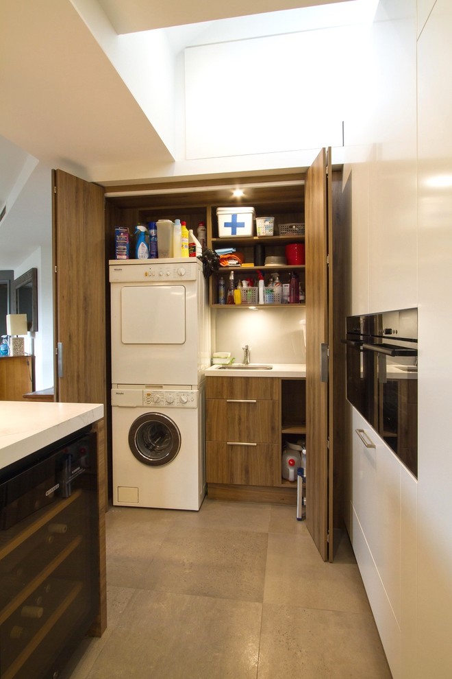 Kew Kitchen & Euro Laundry - Modern - Kitchen - Melbourne - by The ...
