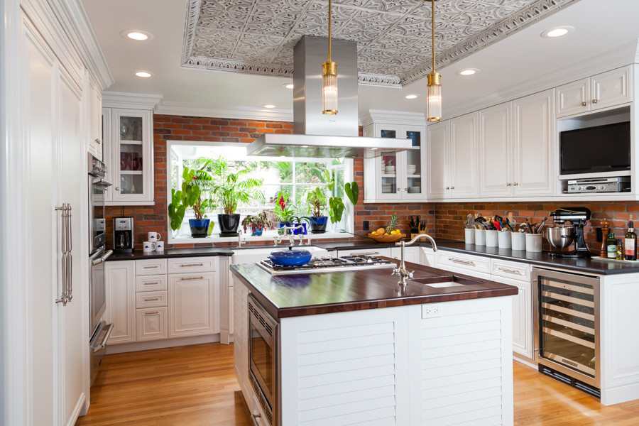 Key West Inspired Kitchen - Beach Style - Kitchen - Los Angeles - by ...