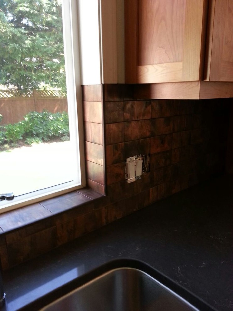 Kichen window detail - Transitional - Kitchen - Seattle - by Northwest ...