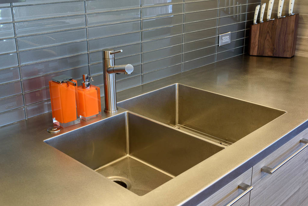 Kirkland Kitchen Expansion - Contemporary - Kitchen - Seattle - by Nip ...