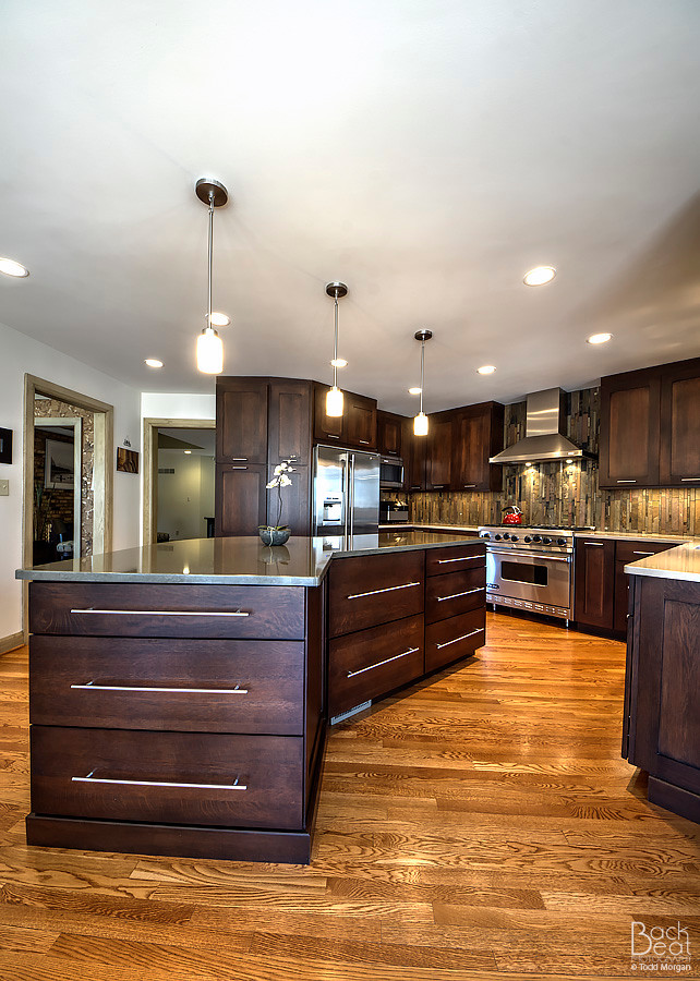 Kitchen 4 by Designer, Henry Kitchen Design Team - Kitchen - St Louis ...