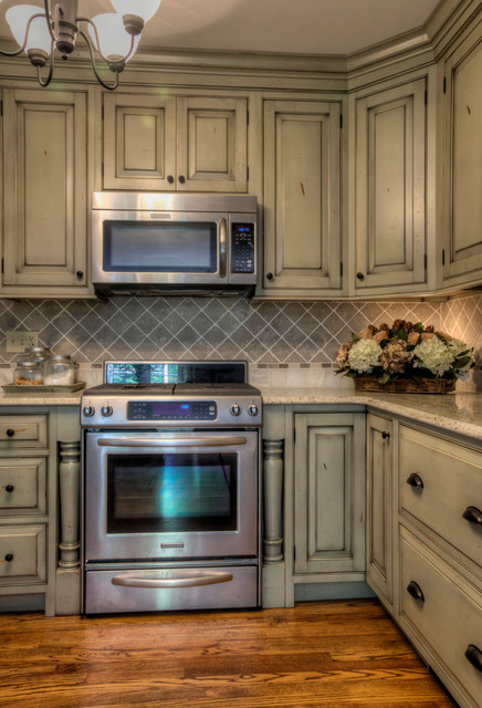 Kitchen 5 by Designer, Mary Ann Pugh - Kitchen - St Louis - by Henry ...