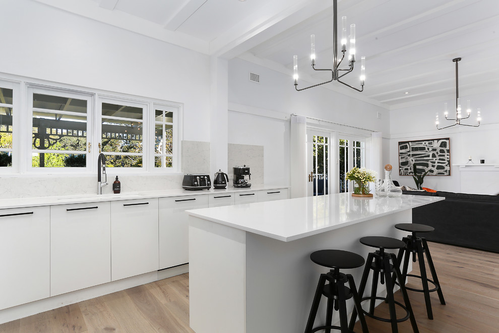 Kitchen After ft. Silestone® Pearl Jasmine and Silestone® Blanco Zeus ...