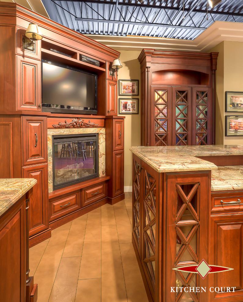 Kitchen & Cabinetry design - Showroom Displays - Traditional - Kitchen ...