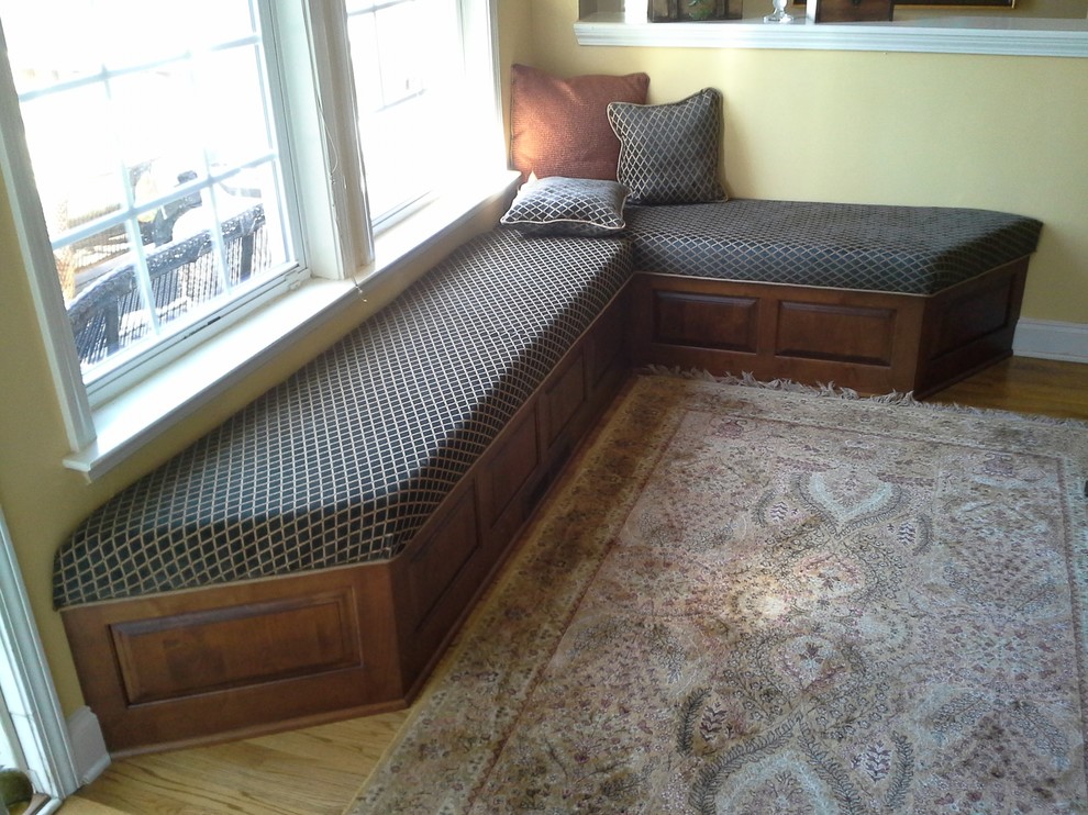 Kitchen Bench with Cushion - Traditional - Kitchen - Atlanta - by True ...