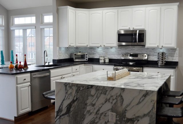 Kitchen Calacatta Gold Marble Polished Island & Via Lactea Granite ...