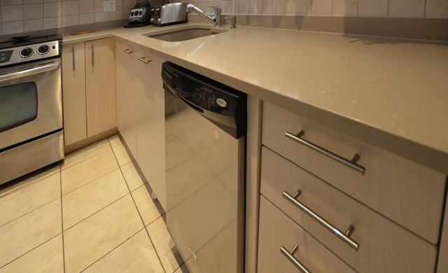 Kitchen Counter Upgrade - Silestone Coral Clay - Modern - Kitchen ...