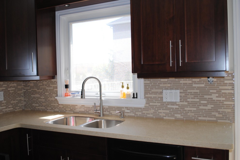 Kitchen Countertop and Backsplash - Modern - Kitchen - Toronto - by ...