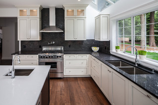 Kitchen Craft Cabinetry Vancouver - Traditional - Kitchen - Vancouver ...