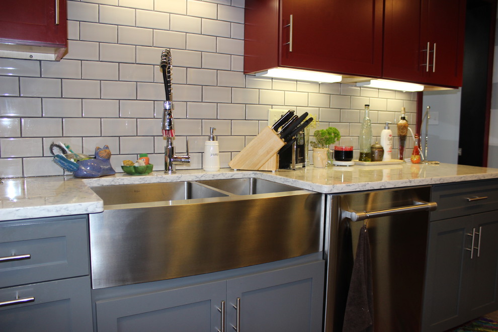 Kitchen Design: Dura Supreme Cabinetry, Viatera Rococo Quartz Counter ...