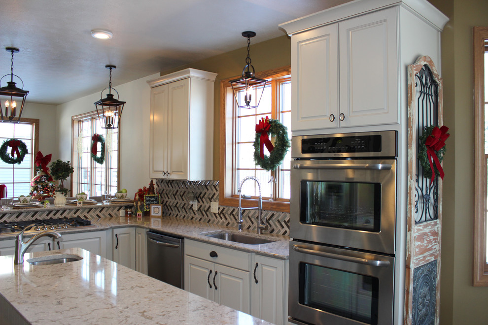 Kitchen Design: Open Concept Style, Mid Continent Cabinetry, Cambria ...