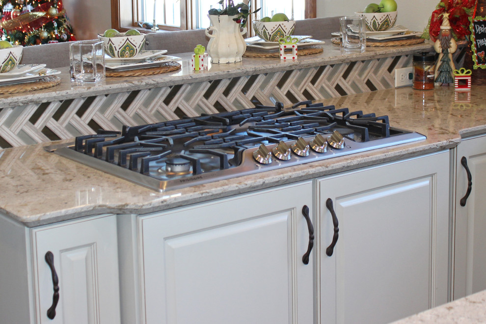 Kitchen Design: Open Concept Style, Mid Continent Cabinetry, Cambria ...