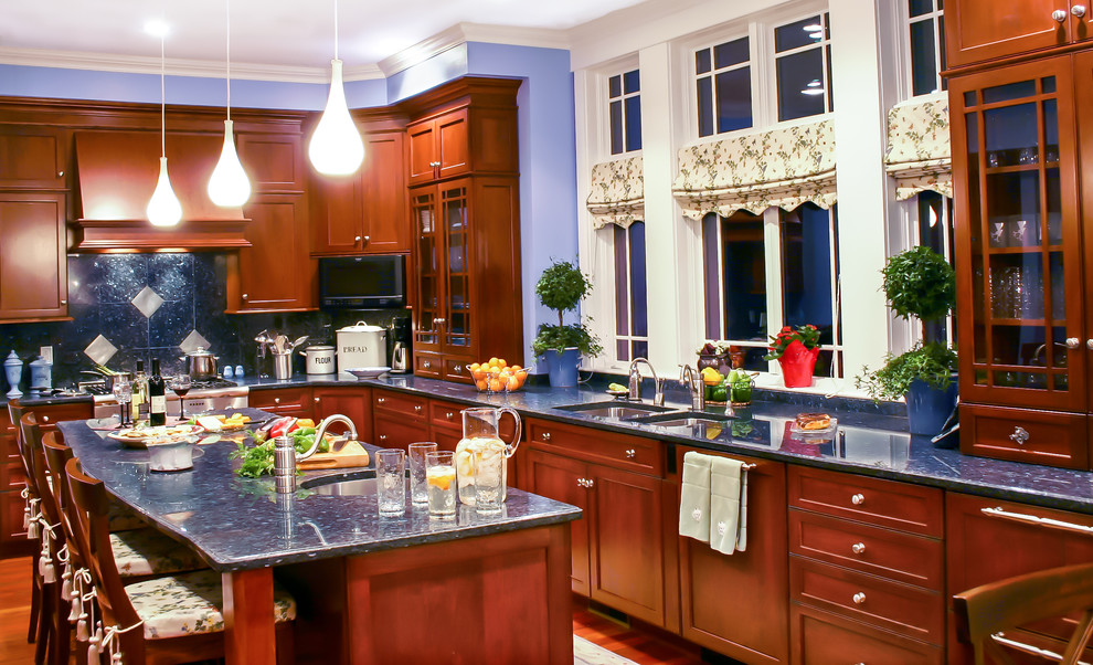 Kitchen Design Weston MA - Traditional - Kitchen - Boston - by Dream ...