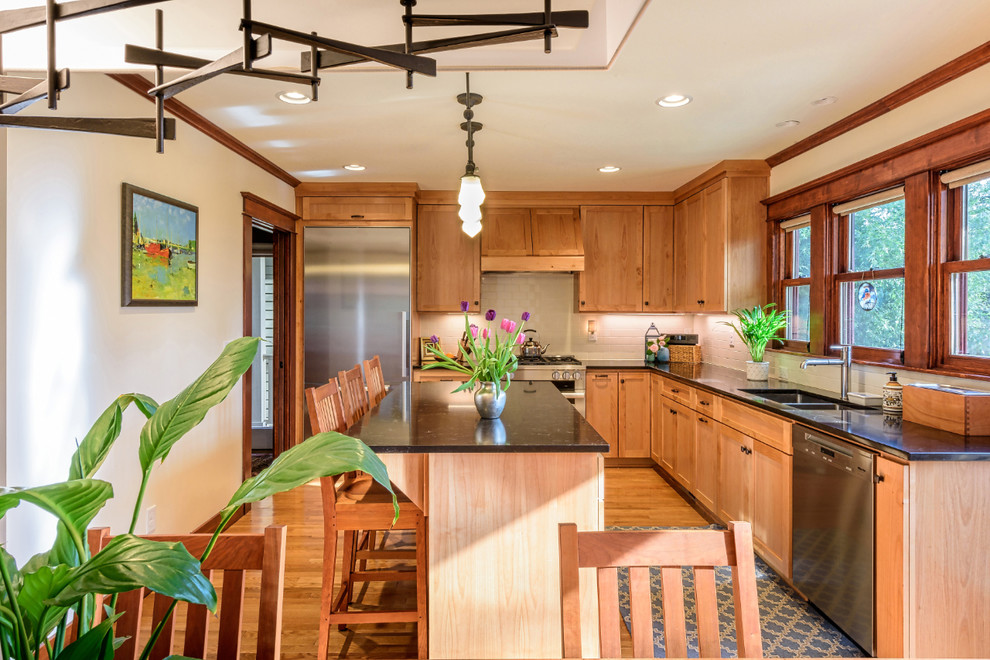 Kitchen Designs - Traditional - Kitchen - Portland - by Jennifer Coyle ...