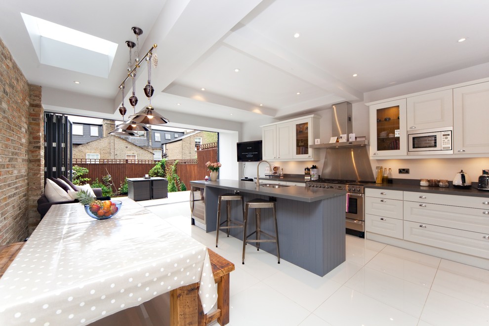 Kitchen/Dining/Living area - Contemporary - Kitchen - London - by Plus ...