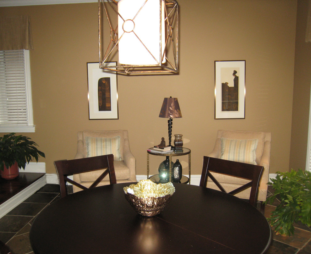 kitchen eating area - Contemporary - Kitchen - Toronto - by Chic Decor ...
