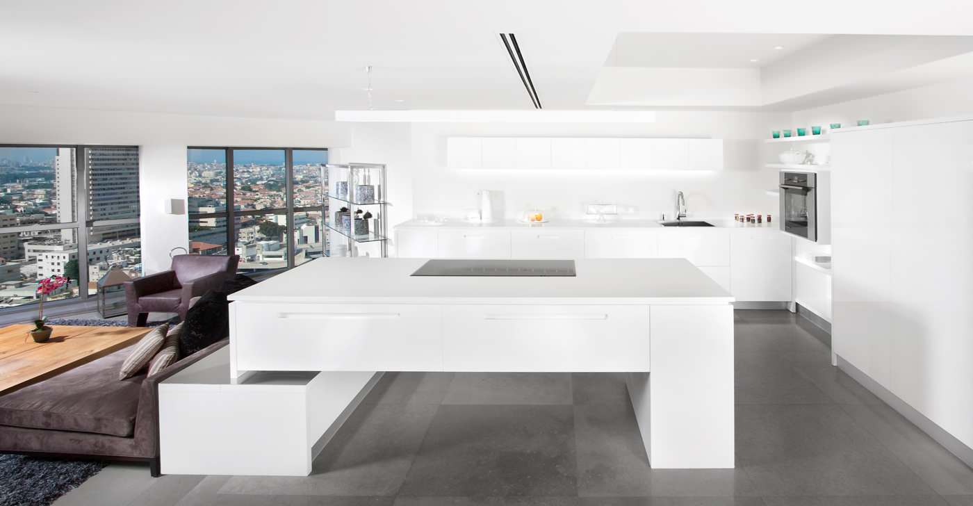 Spotlight On: White Kitchens