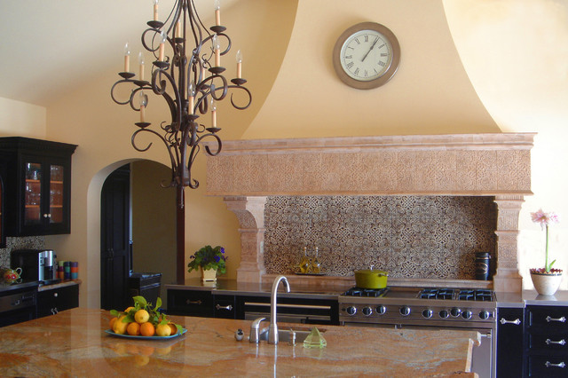 9 Elements of Spanish Revival Kitchens