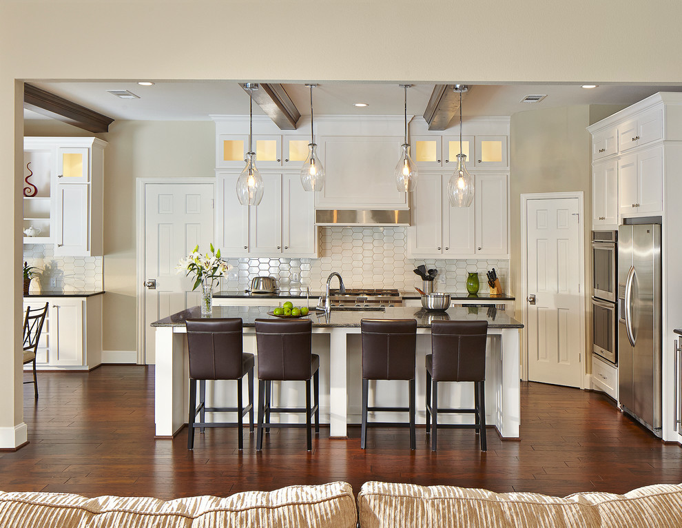 Kitchen Gallery - Kitchen - New York - by HomeClick | Houzz