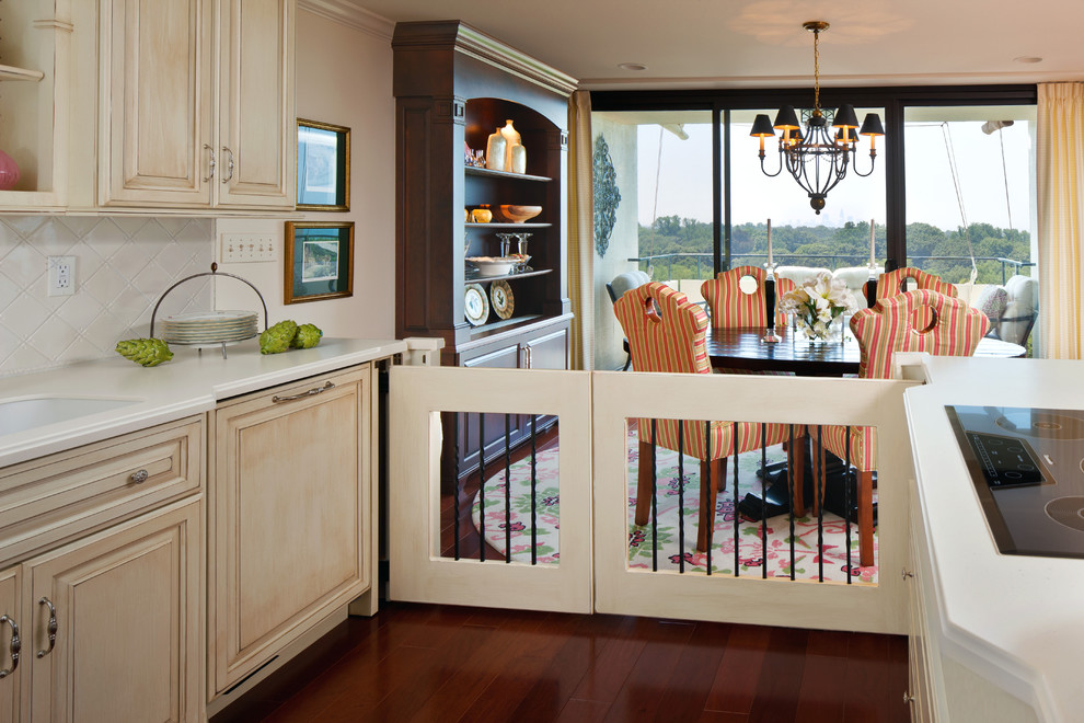 Kitchen - Traditional - Kitchen - Cleveland - by Holzheimer Interiors ...