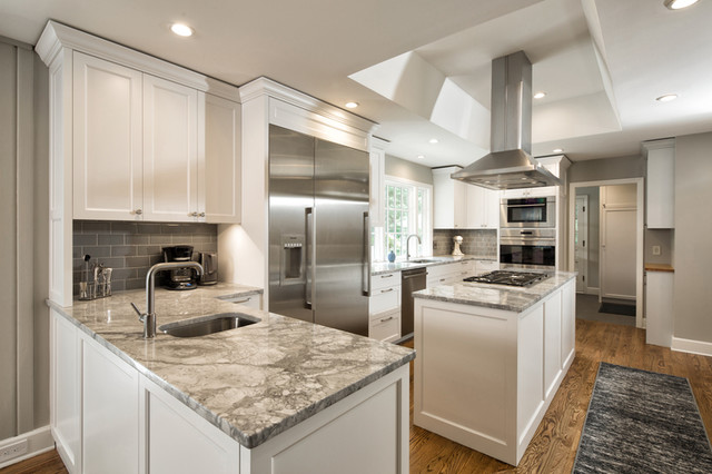 Kitchen in Super White Granite - Contemporain - Cuisine - Kansas City ...